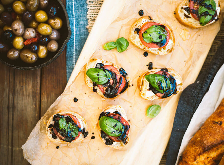 Caprese Baguettes – COBS Bread USA